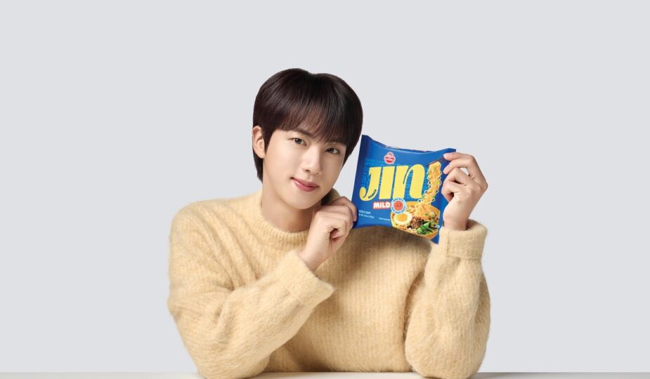 Nova campanha global do Jin Ramen: Jin (BTS) estrela mini drama romântico com um ramen – HIT ...