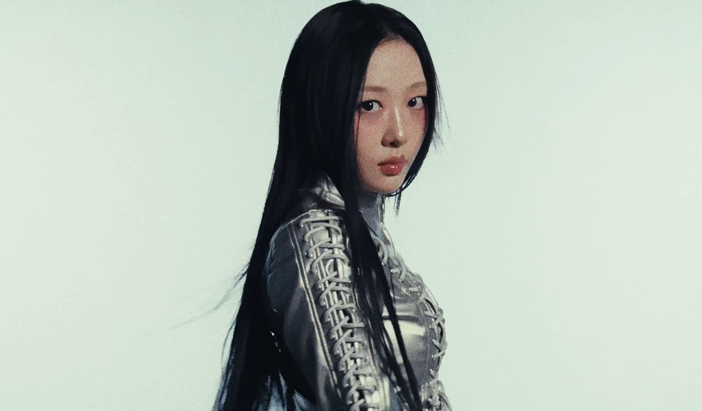 Yves lança o single “Soap”, com PinkPantheress, e novo EP “Soft Error ...