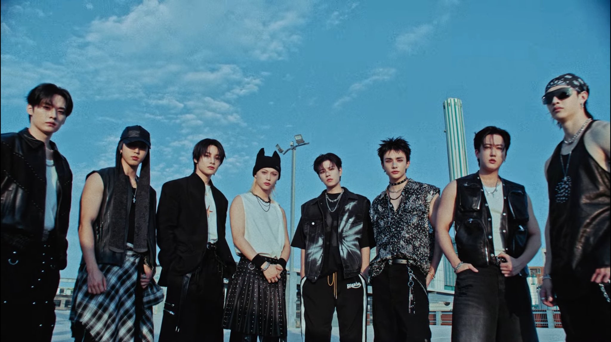 “CREED” é a bússola que conduz o mundo do Stray Kids em novo videoclipe ...