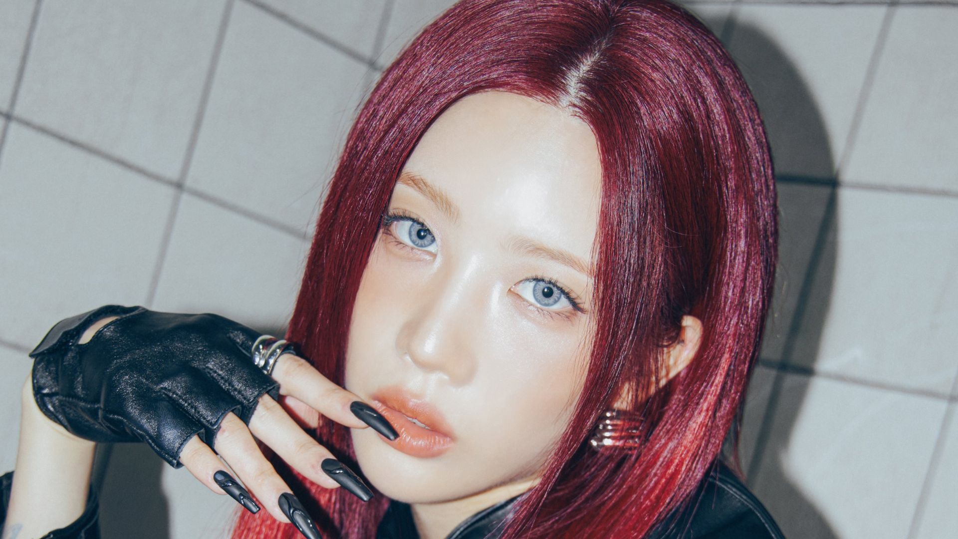 Depois de oito anos desde o último solo, Kim Lip (ARTMS) anuncia single ...